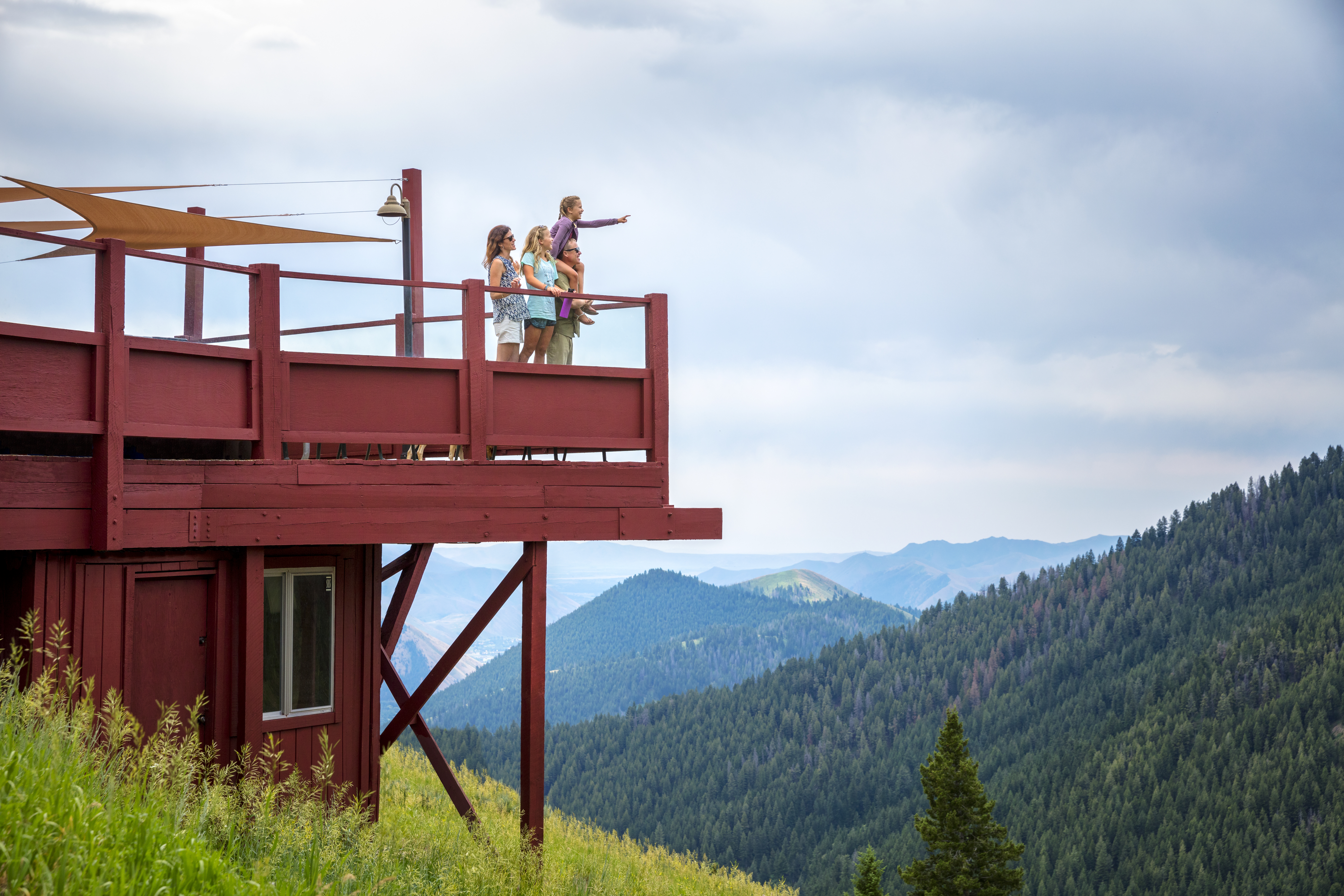 The Roundhouse Restaurant | Sun Valley