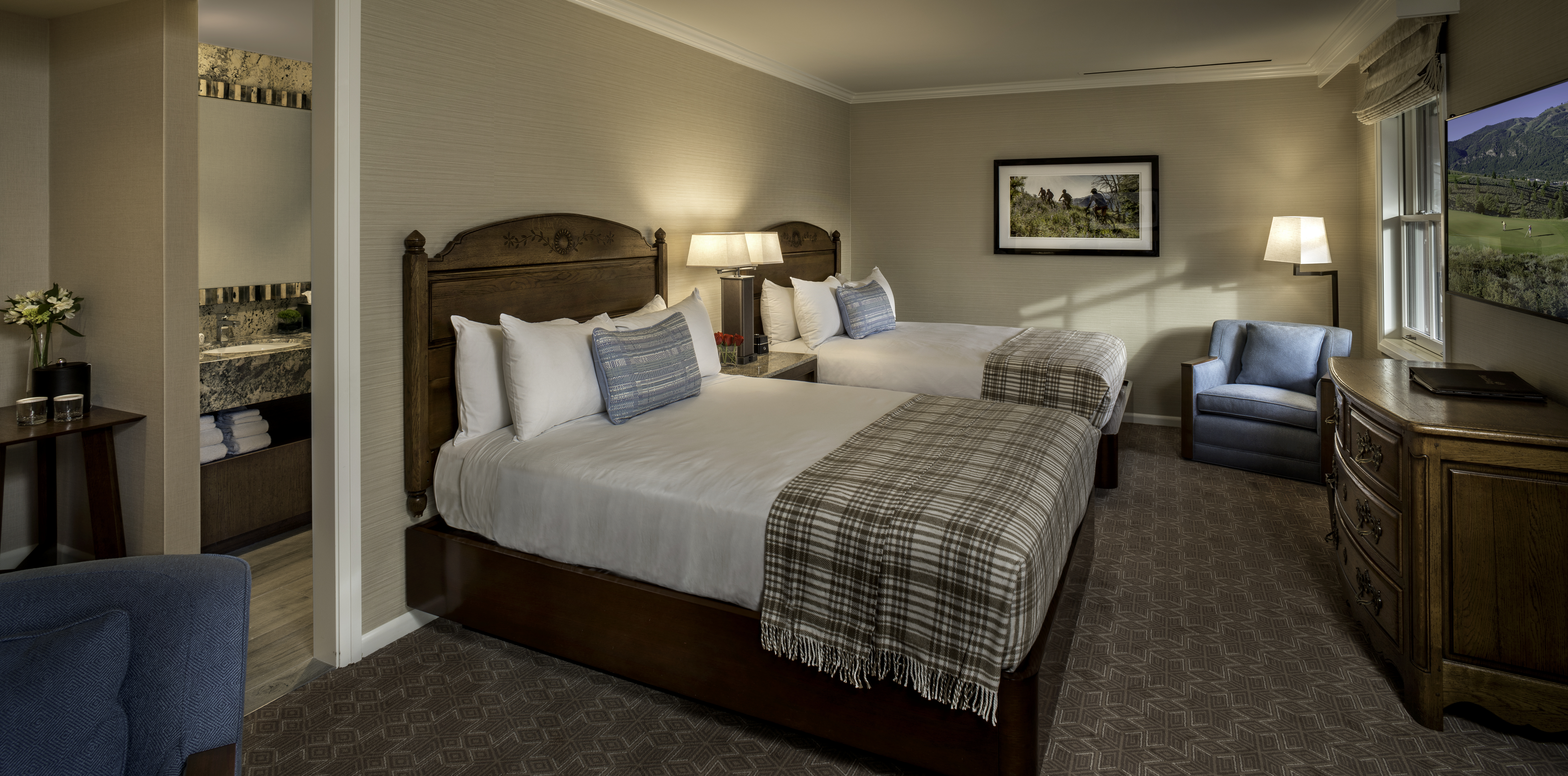 Stay at the Historic Sun Valley Inn | Sun Valley