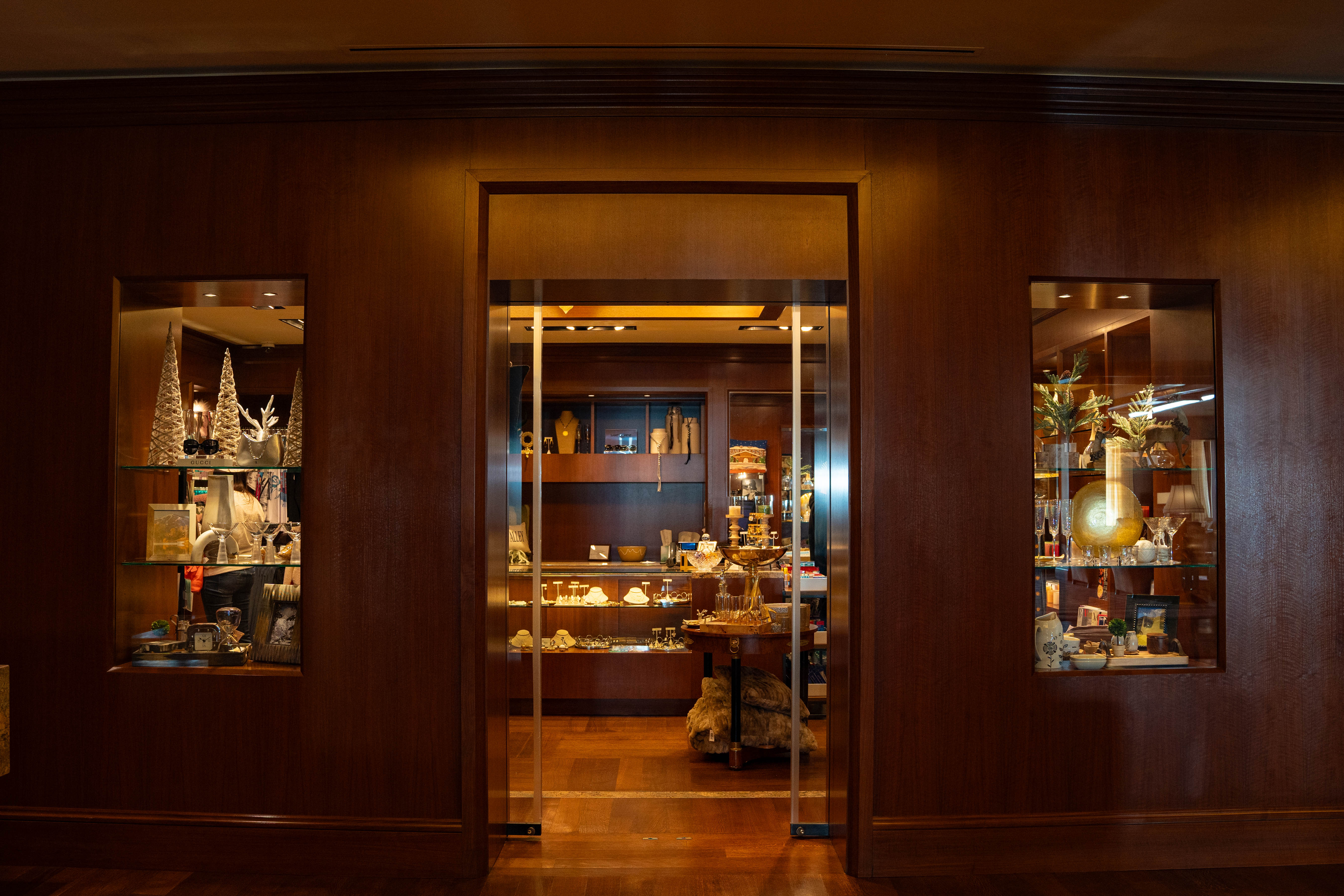 Shop the Best: Sun Valley Stores | Sun Valley